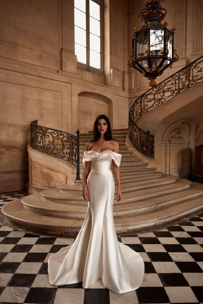 Fit & Flare | Pure Brides
